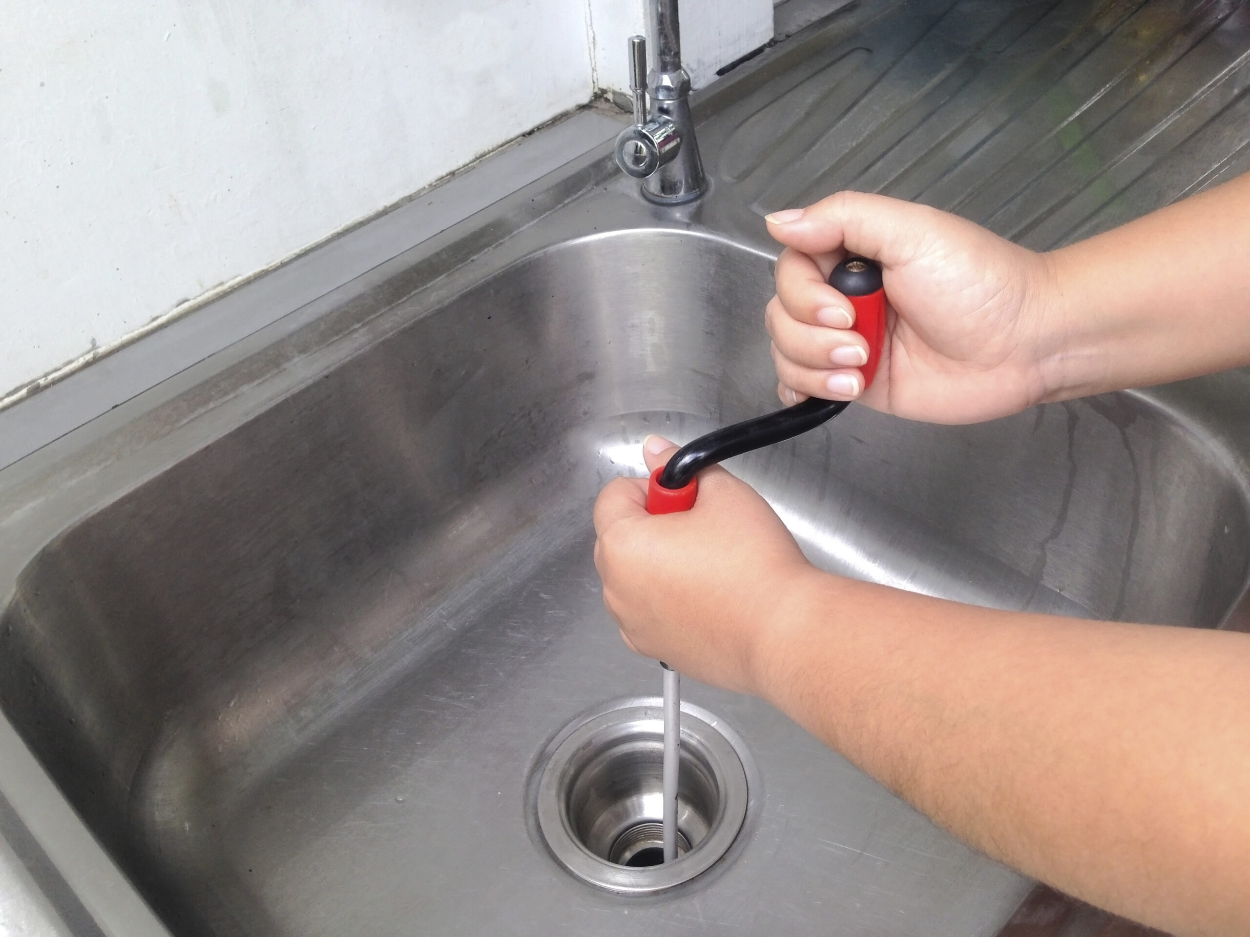 7 Tips for Preventing Drain Clogs I Raymark Plumbing & Sewer